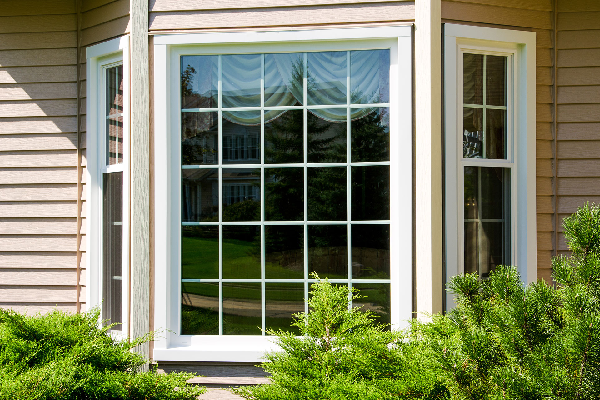Replacement Windows, Doors & Siding in Indianapolis | Universal Windows ...